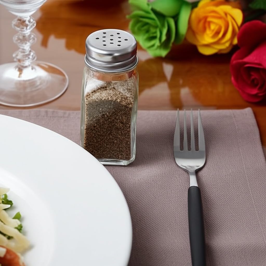 Salt and Pepper Shakers Glass Set (Clear)
