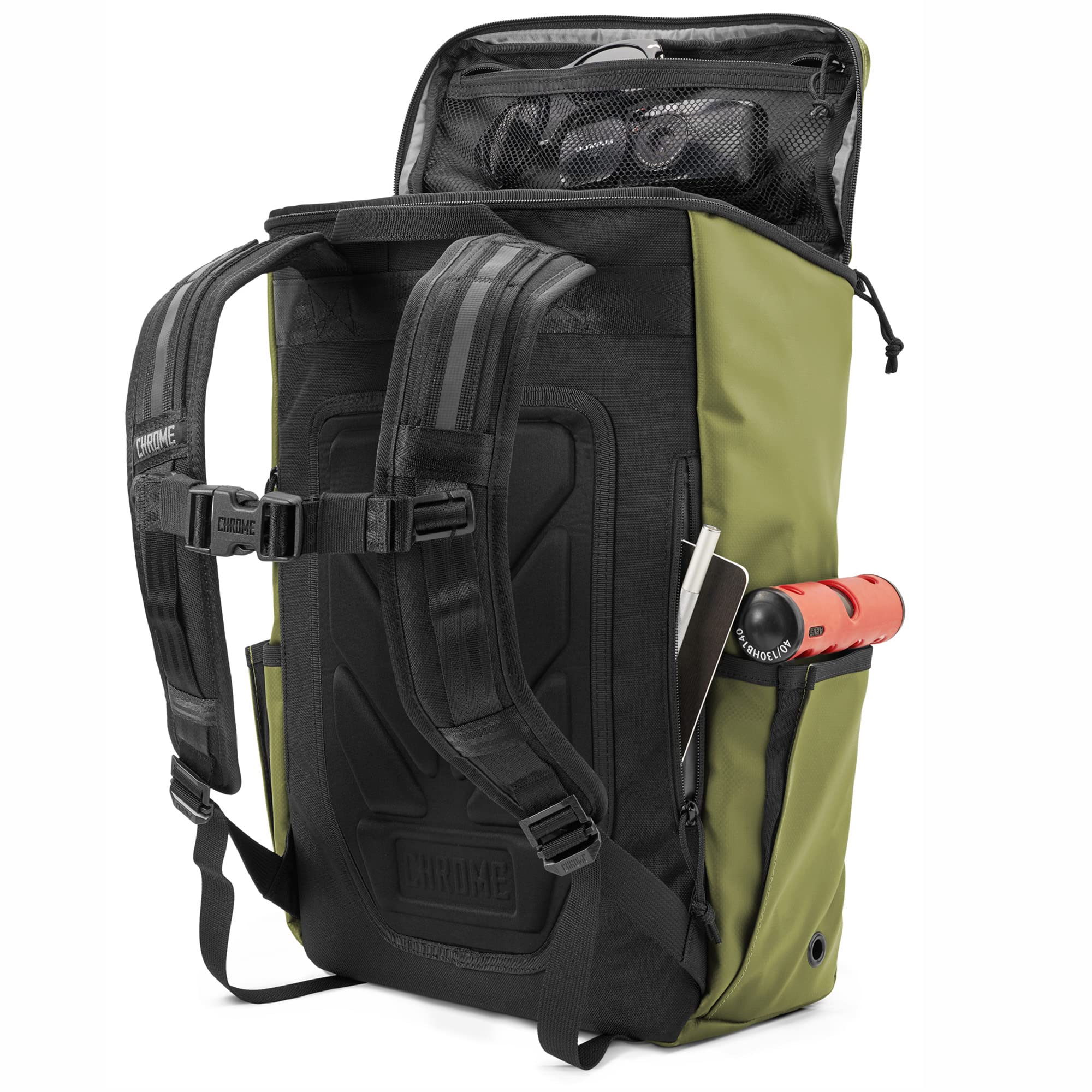 Chrome Industries Volcan 15 Inch Laptop Backpack - Daypack Bag, Black Tarp, 31 Liter