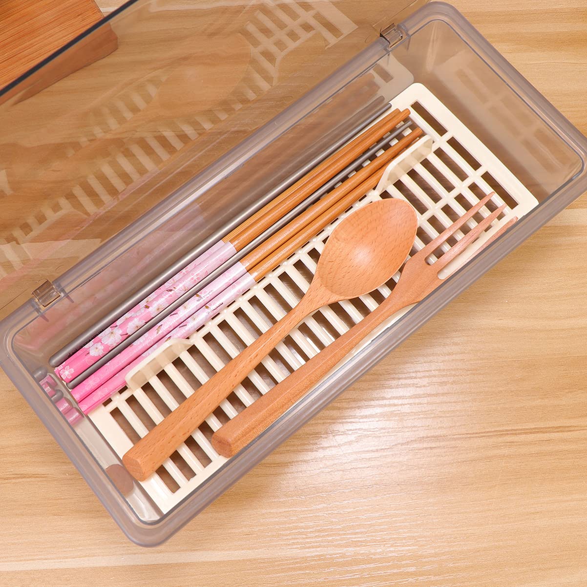 Cabilock Flatware Plastic Tray Kitchen Organizers with Lid Kitchen Cutlery and Utensil Drawer Organizer- proof Fork Utensil Storage Container (Black)