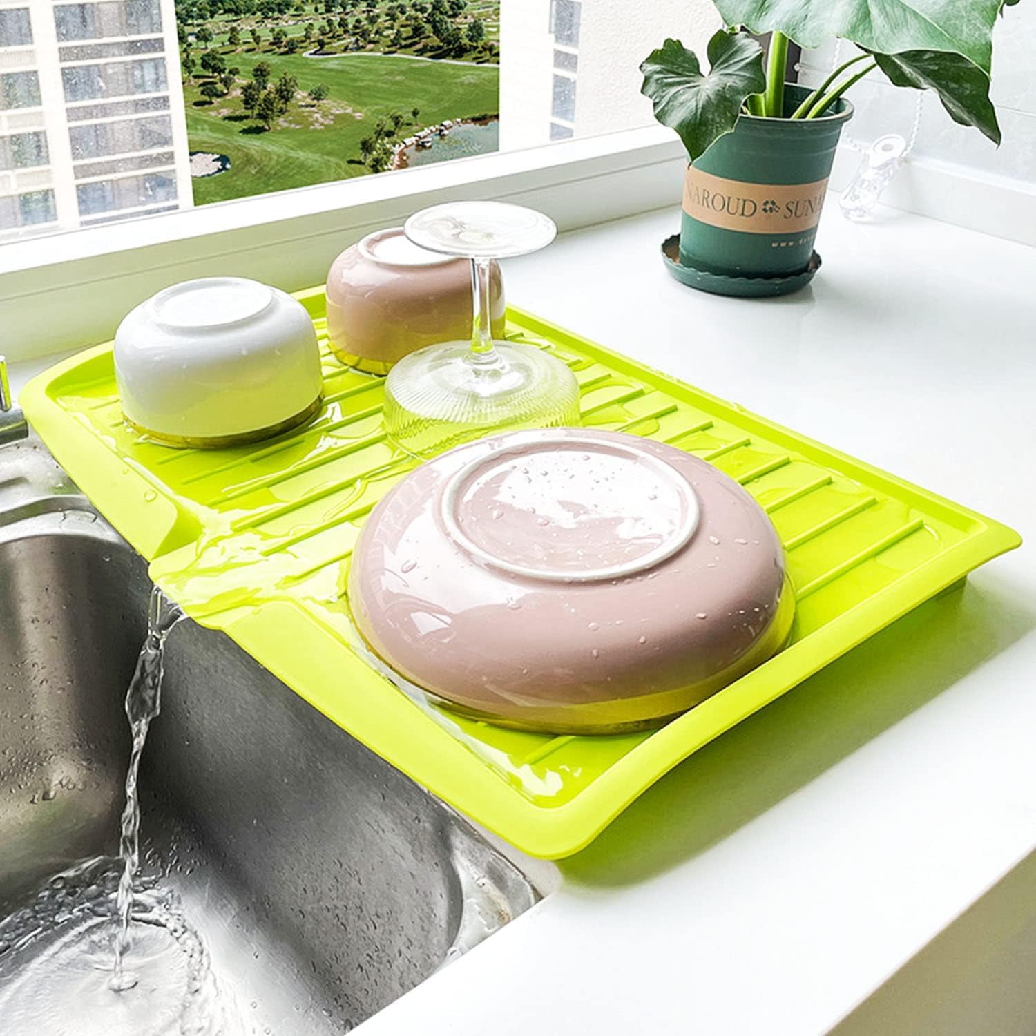 Qingsi 1 PC Premium Drip Tray Dish Drainer Mat Plastic Kitchen Dish Draining Rack Dish Drain Board Sink Side Drip Sloping Draining Tray for Pots, Pans, Fruit Vgetable Drain Cooking Holder Tools