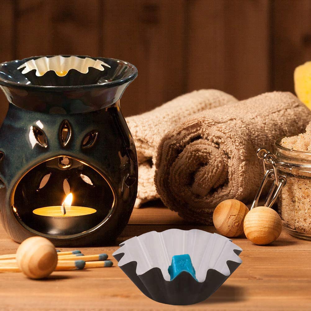 FANDOL Wax Melt Warmer Liners Reusable & Leakproof Candle Warmer Liners Wax Tray for Scented Wax,Electric Wax Warmers, Plug in Warmers, Candle Warmer,Wax Melter and Wax Burner(Black 50pcs)