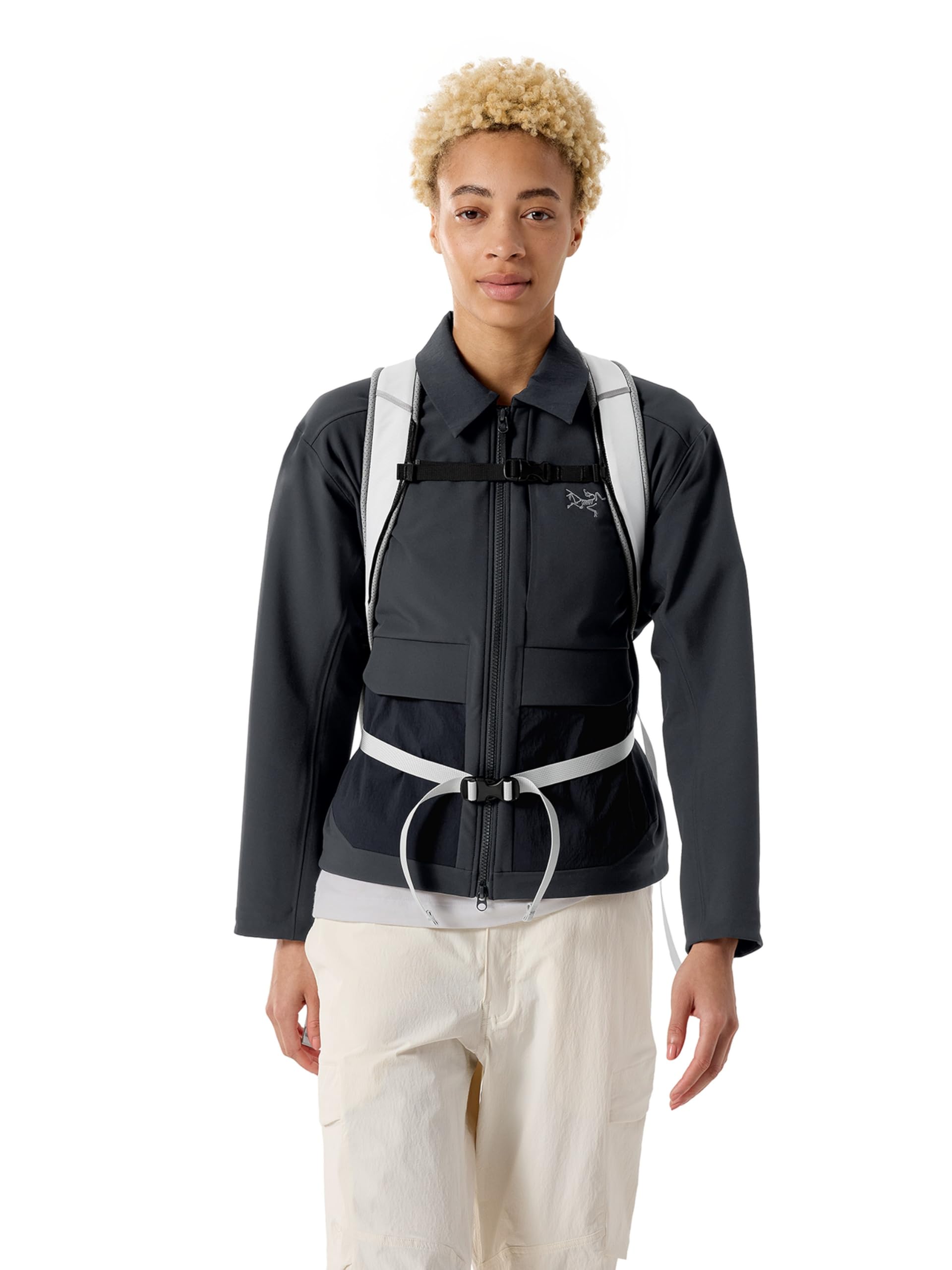 Arc'teryx Mantis 16 Backpack | Sleek Compact 16L Daypack | Relic/Bitters, One Size