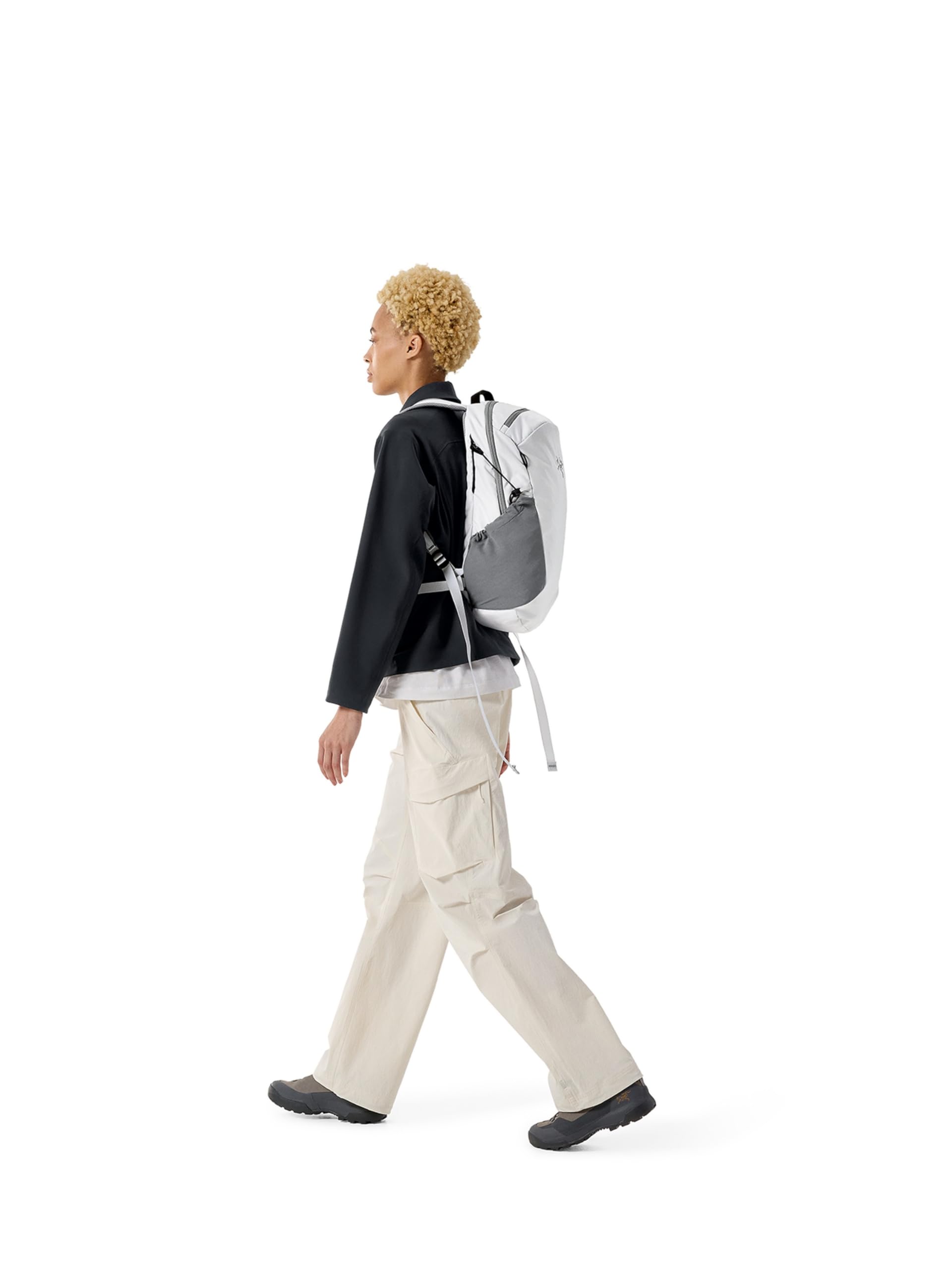 Arc'teryx Mantis 16 Backpack | Sleek Compact 16L Daypack | Relic/Bitters, One Size