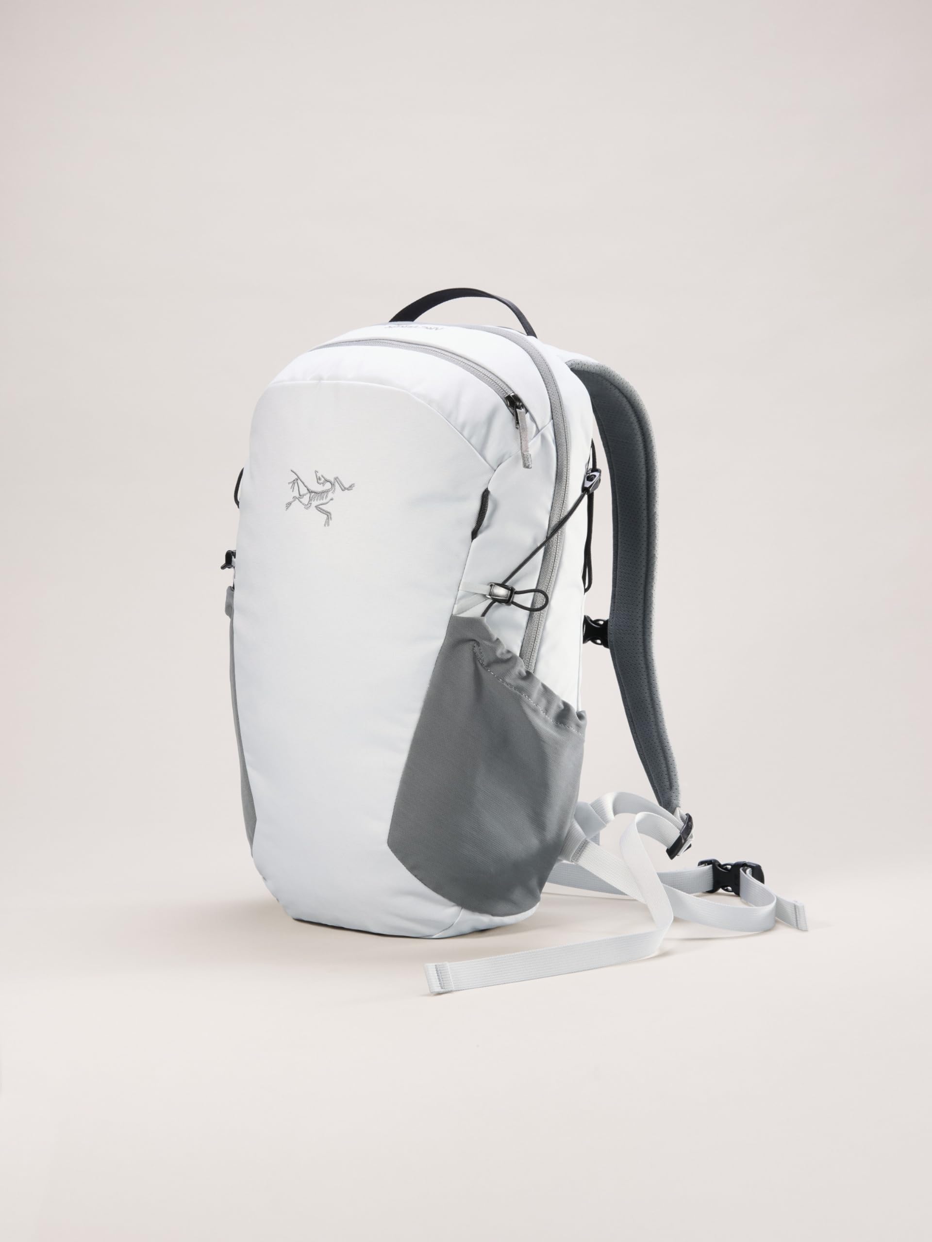 Arc'teryx Mantis 16 Backpack | Sleek Compact 16L Daypack | Relic/Bitters, One Size