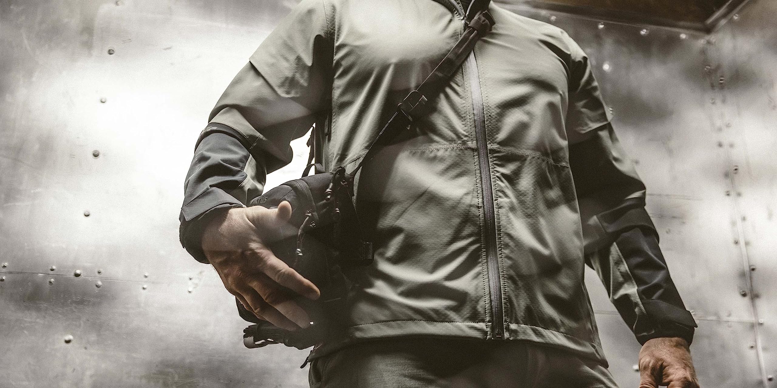 VIKTOS Low Key Chest Rig, Black