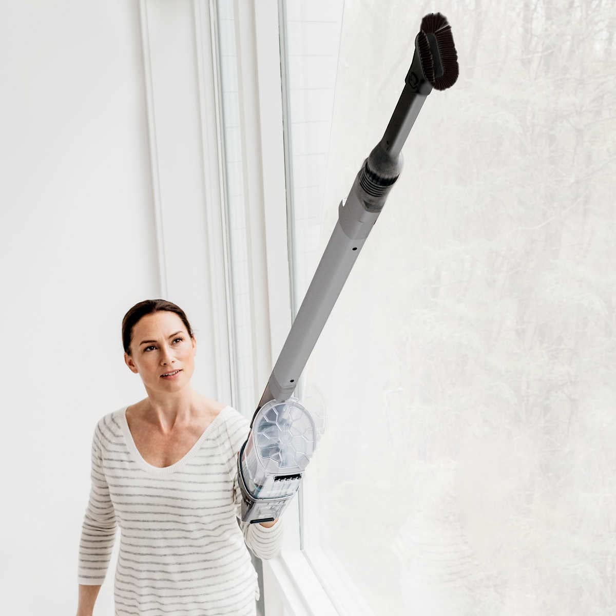 Shark UZ365H Anti-Allergen Pet Plus Cordless Stick Vacuum Self-Cleaning BrushRoll, PowerFins, Duster Crevice Tool, 2-in-1 Multi-Tool, Wide Upholstery Tool, 40min Runtime, Silver/Blue (Renewed)