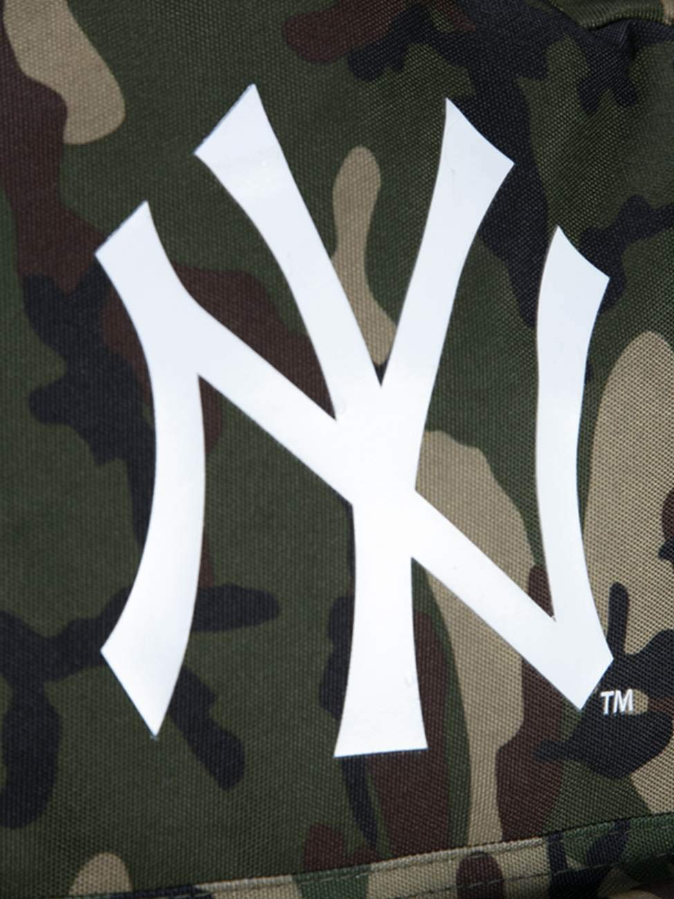 New Era Men's MLB Stadium New York Yankees Woodland Camo Backpack, Green Med, One Size