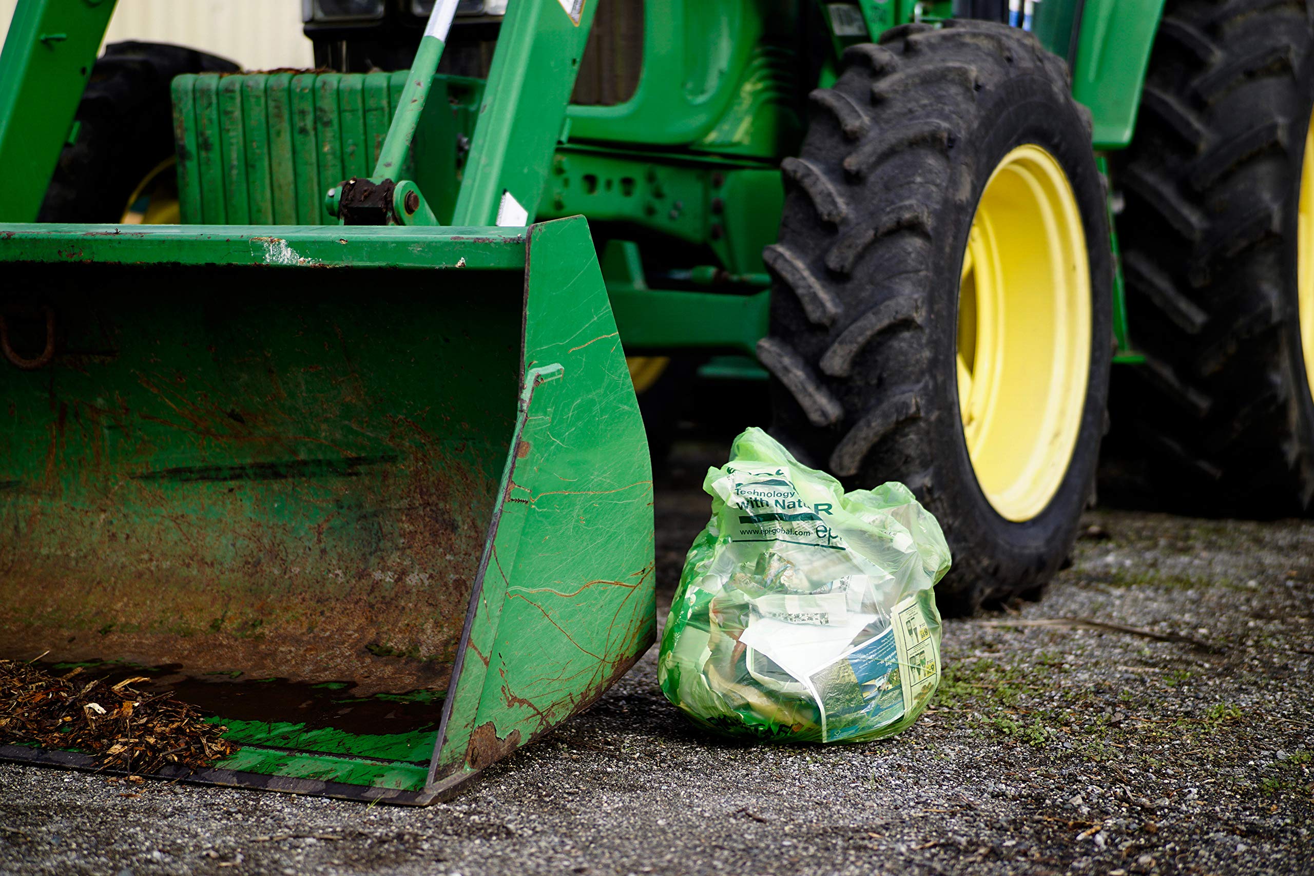 Reli. Biodegradable 13 Gallon Trash Bags | 100 Count, Green | ASTM D6954 | Eco-Friendly Garbage Bags 10 Gallon - 13 Gallon | Oxobiodegradable Under Certain Conditions (See Product Description)