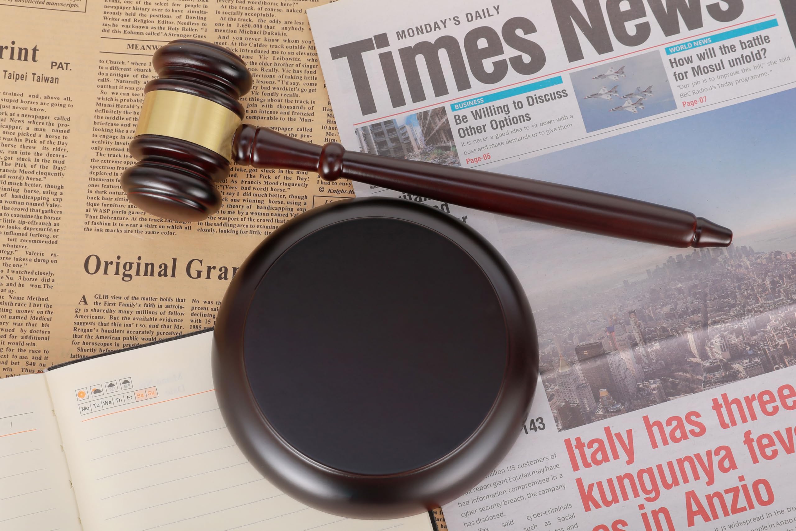 Apexstone Wooden Gavel and Block for Lawyer Judge Auction Sale