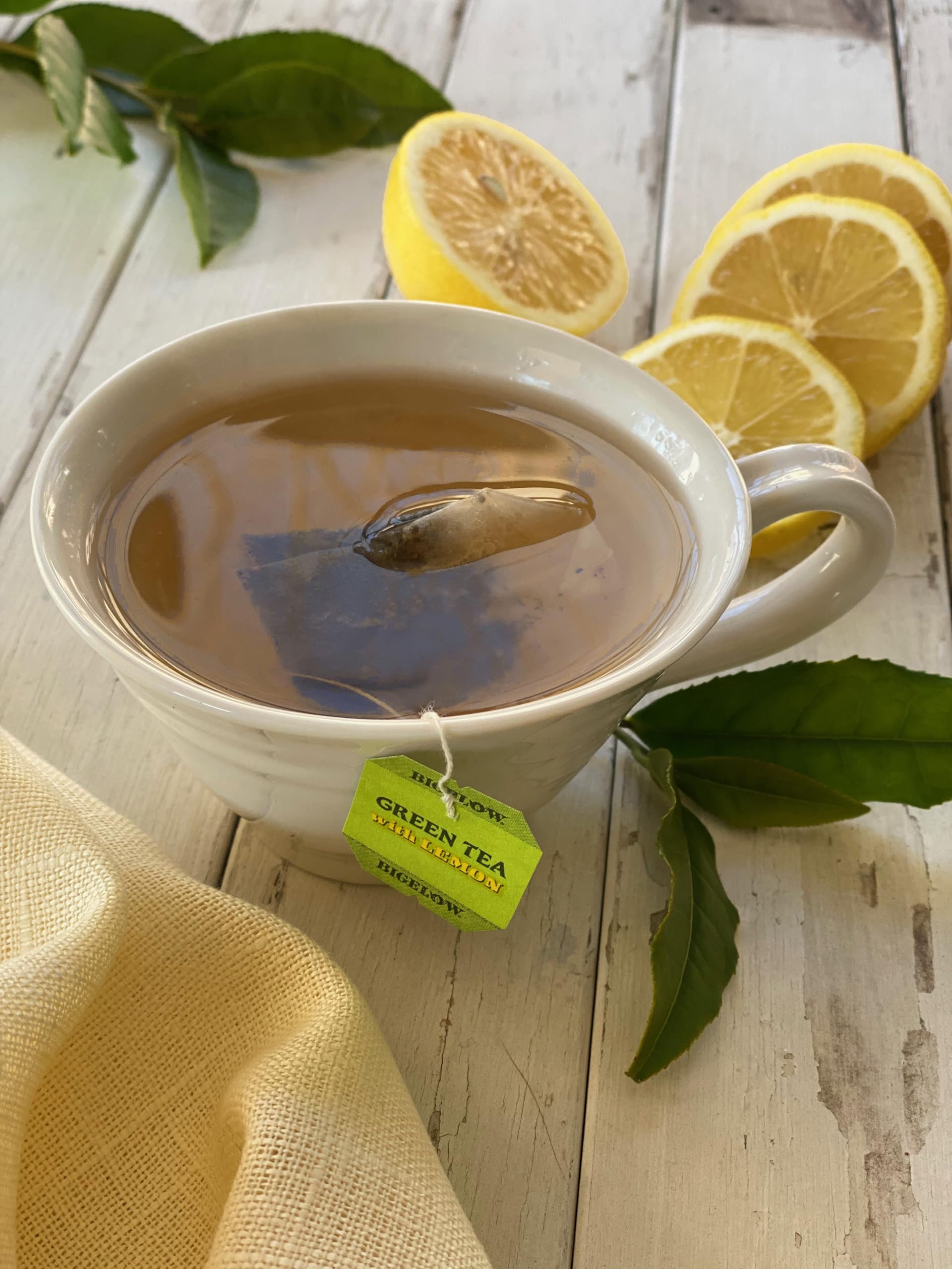 Bigelow Green Tea with Lemon, Caffeinated, 20 Count (Pack of 6), 120 Total Tea Bags