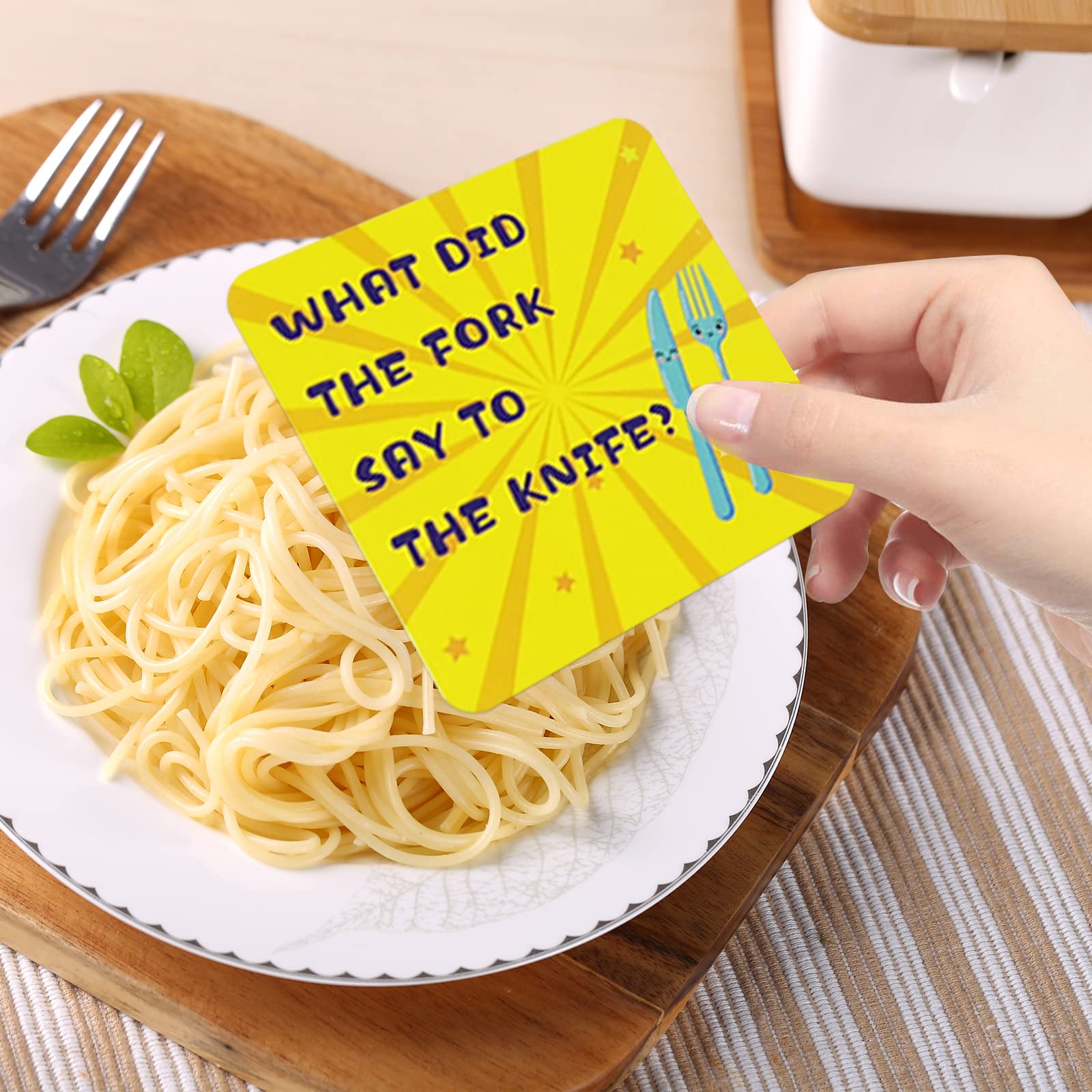 Lunch Box Jokes for Kids, 60PCS Cute Inspirational and Motivational Lunch Notes Jokes Cards for Kids Boys Girls Lunchbox (Q&A)