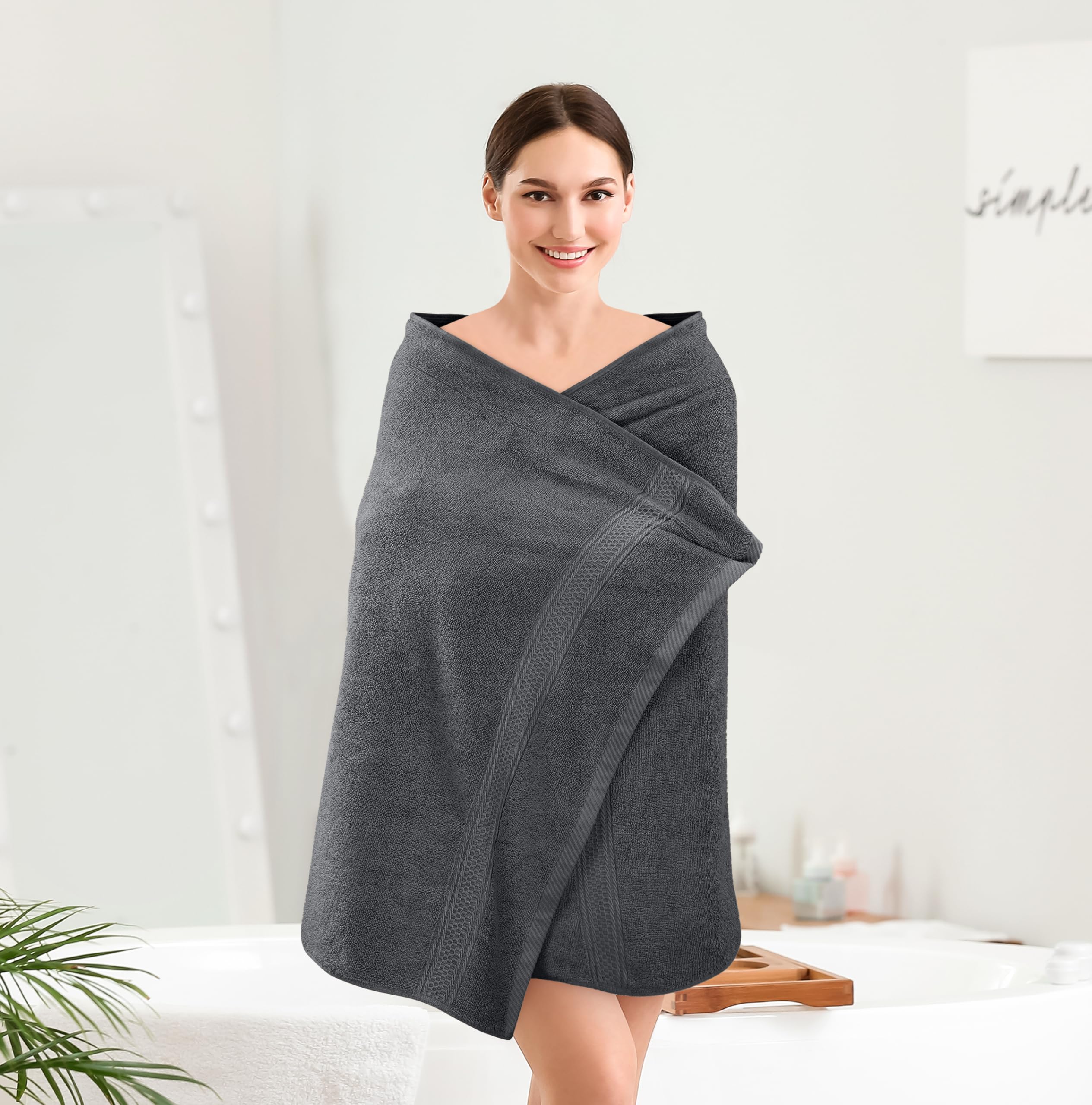 Utopia Towels 4 Pack Premium Bath Towels Set, (27 x 54 Inches) 100% Ring Spun Cotton 600GSM, Lightweight and Highly Absorbent Quick Drying Towels, Perfect for Daily Use (Grey)