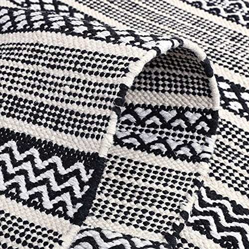 SAVON Hand Woven Cotton Flatweave Area Rug 3x2 Footmat Doormat Woven Black and White Geometric Boho
