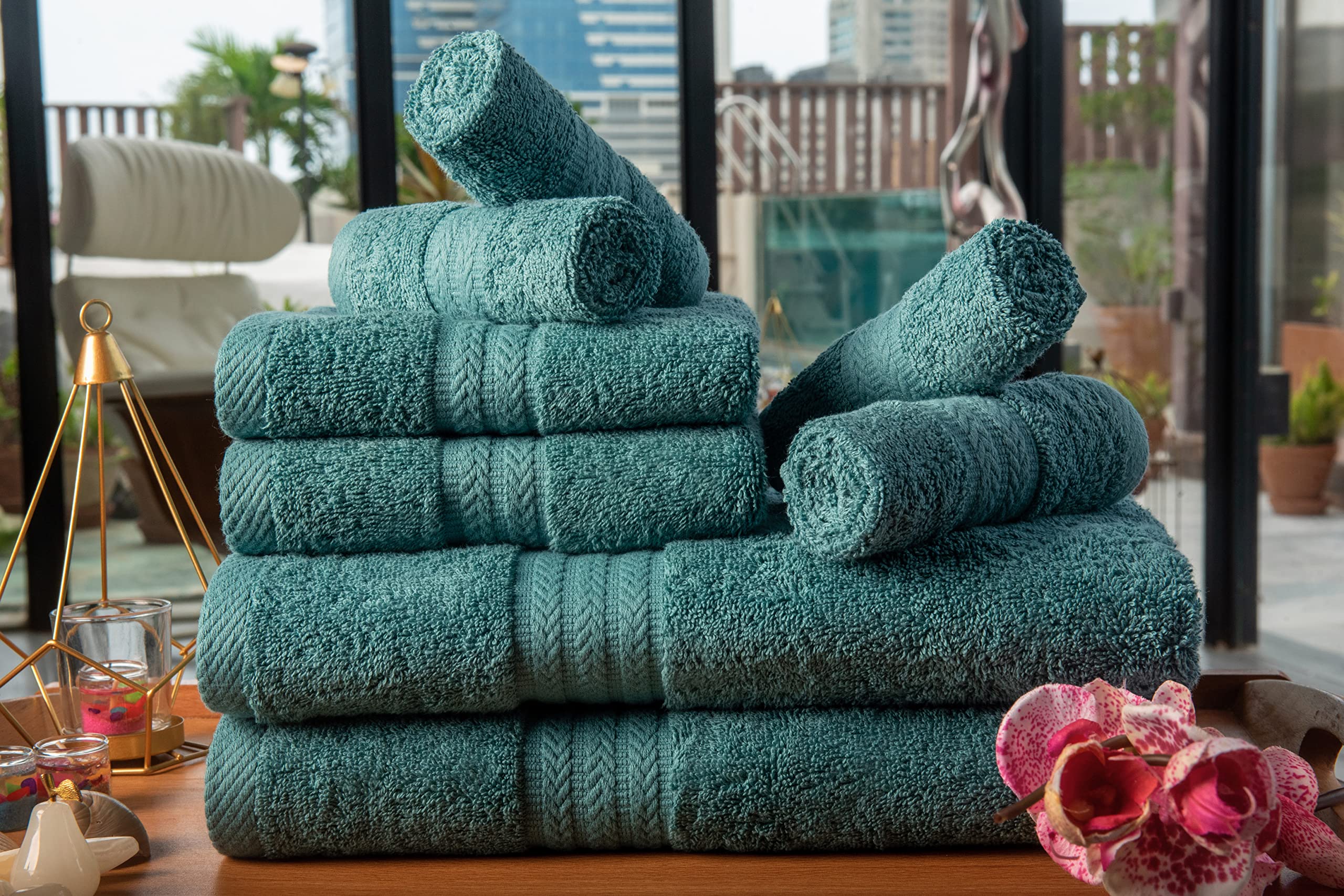 AKTI Premium 8 Piece Bathroom Towel Set, 2 Bath Towel 2 Hand Towel 4 Wash Cloth Bathroom Set, 100% Cotton Bathroom Towels with 580 GSM, Extra Absorbent & Quick Drying Towels for Bathroom