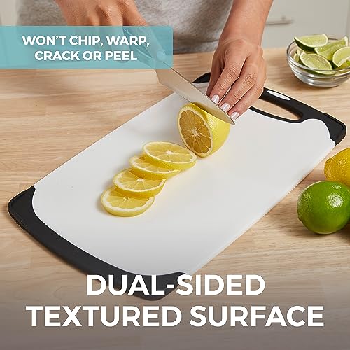 Home Genie 100% BPA-Free Reversible Cutting Board Set of 3, Dishwasher Safe, Slip Resistant Handle Border, Juice Grooves, Durable Large Plastic Chopping Boards for Kitchen, Cooking Food, Pitch Black