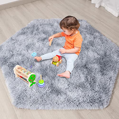 ST. BRIDGE Soft Fluffy Hexagon Rugs for Princess Tent Kids Play Castle, Cute Tie-Dye Grey Washable Rug for Baby Nursery Kids Room Decor, Non-Slip Shag Carpet for Girls Bedroom Playroom,Diameter 4.6 ft