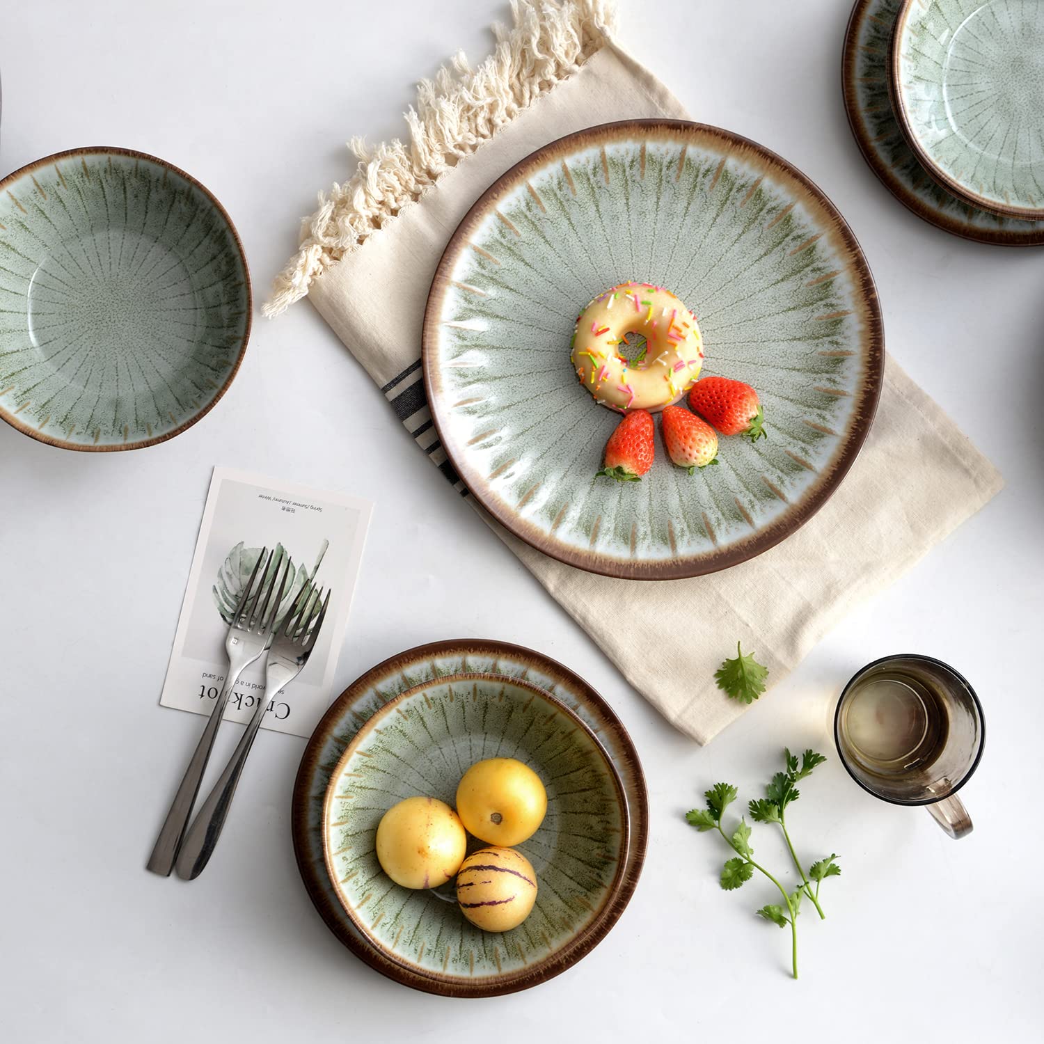 Gufaith Melamine Dinnerware Sets for 4,12 Pcs Party Plates and Bowls Sets,Outdoor Use Harvest Dinner Dishes Set,Great for RVs Camping,Lightweight Unbreakable,Dishwasher Safe,Sage Green