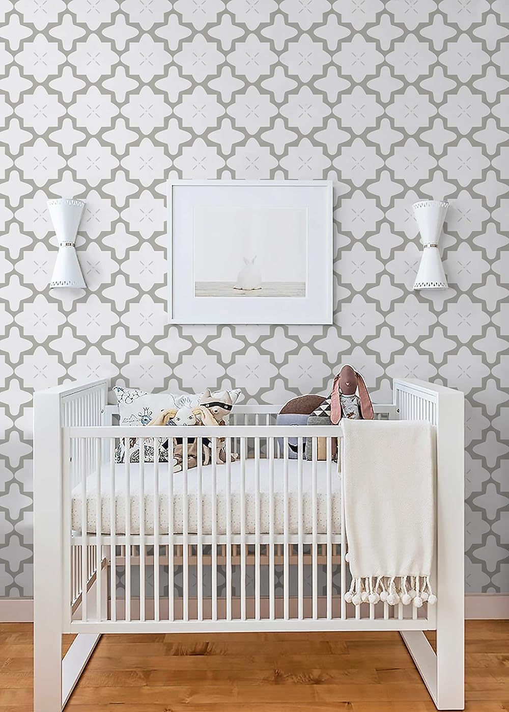 GloryTik 17.7" x 78.7" Trellis Contact Paper Grey and White Peel and Stick Wallpaper Self Adhesive Wallpaper Gray Geometric Removable Wallpaper for Cabinets Drawer Room Wall Decoration