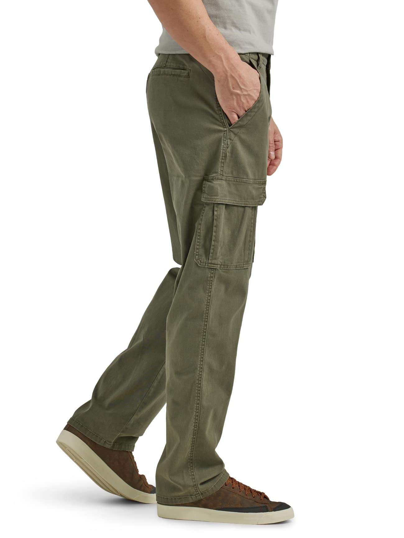 Wrangler Authentics Men's Relaxed Fit Stretch Cargo Pant, Olive, 38W x 29L