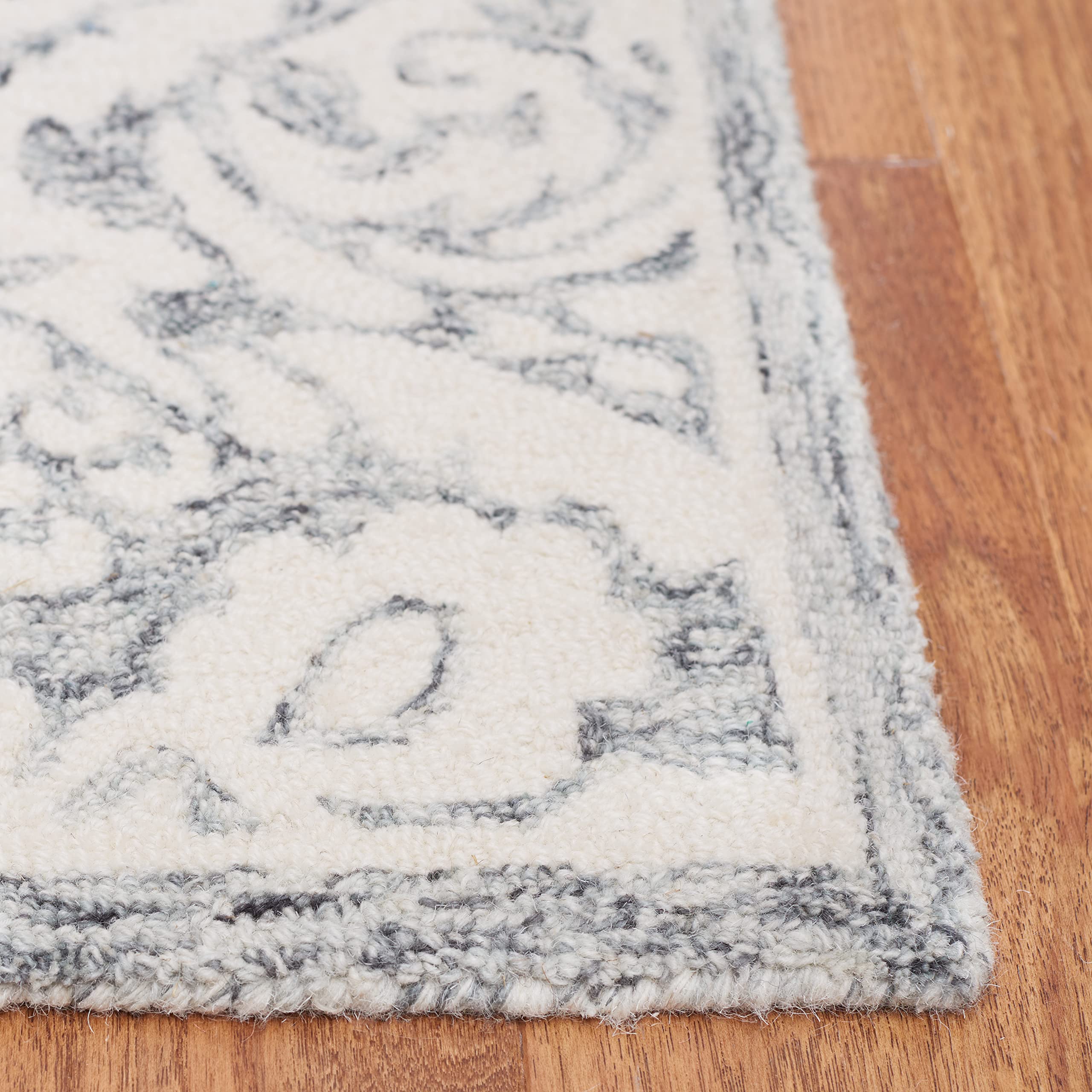SAFAVIEH Blossom Collection Area Rug - 8' x 10', Grey & Ivory, Handmade Damask Wool, Ideal for High Traffic Areas in Living Room, Bedroom (BLM106H)