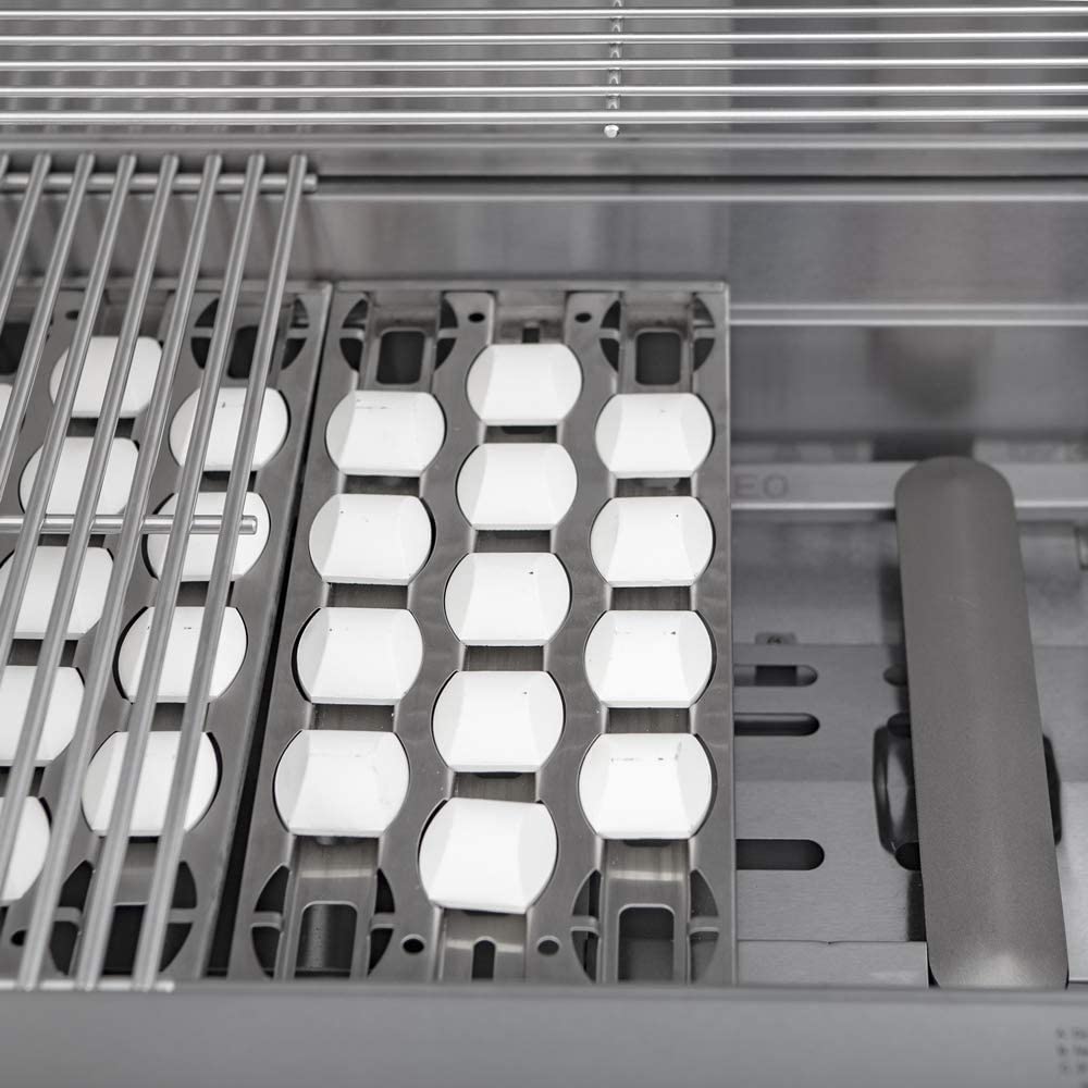 Barbeques Galore Turbo 32-inch 4-Burner Built-in BBQ Gas Grill - Natural Gas - BTH3221NG