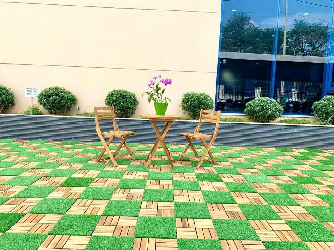 HOUSEBOOK, 9 Packs Artificial Grass Plastic Composite Interlocking Deck Tiles, Indoor/Outdoor, Patio, Balcony, Flooring, D.I.Y Decking, Outdoor, Artificial Grass Tiles, Wholesale Available, 12'x12'