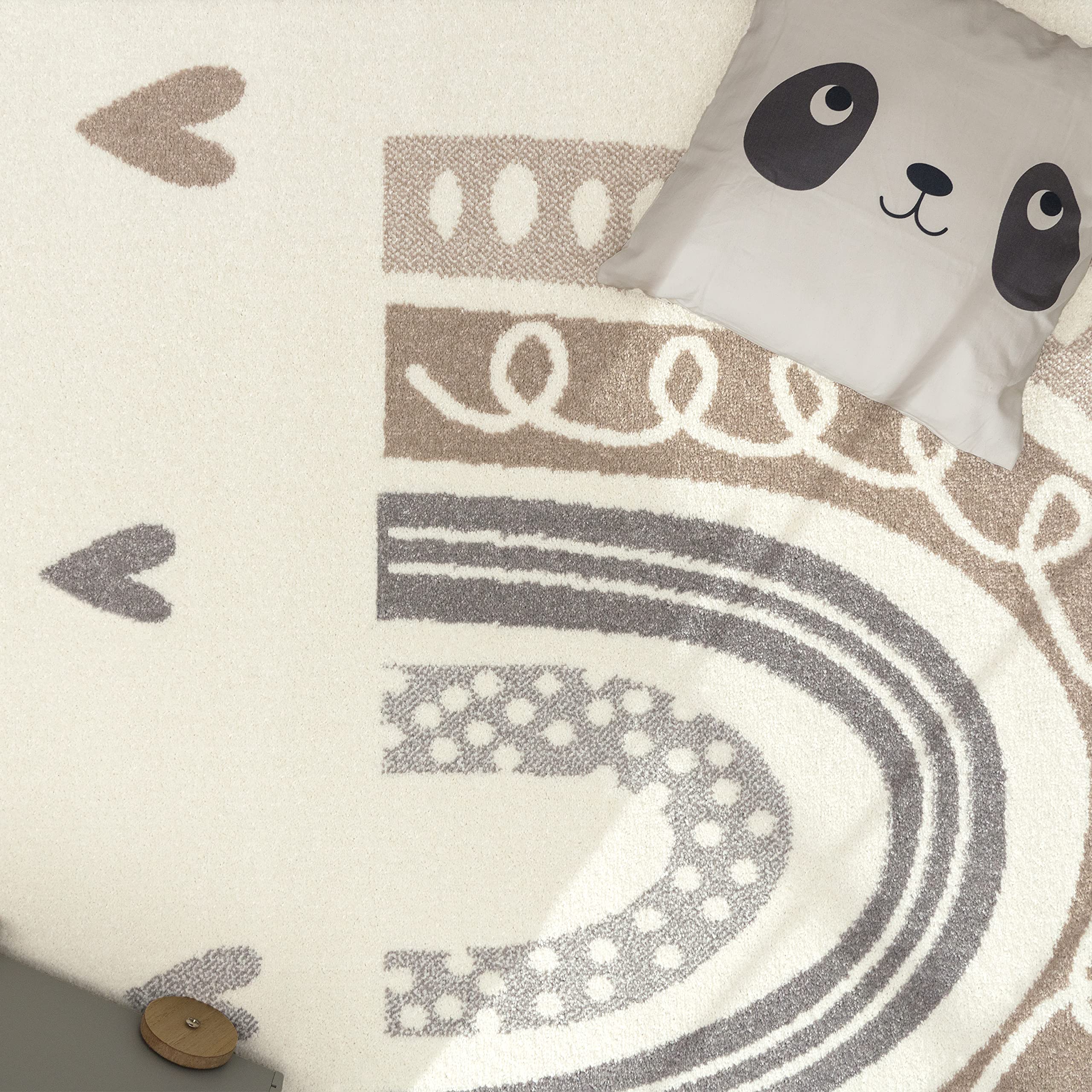 Paco Home Kids Room Rug with Rainbow and Hearts in Beige Brown, Size: 5'3" x 7'3"