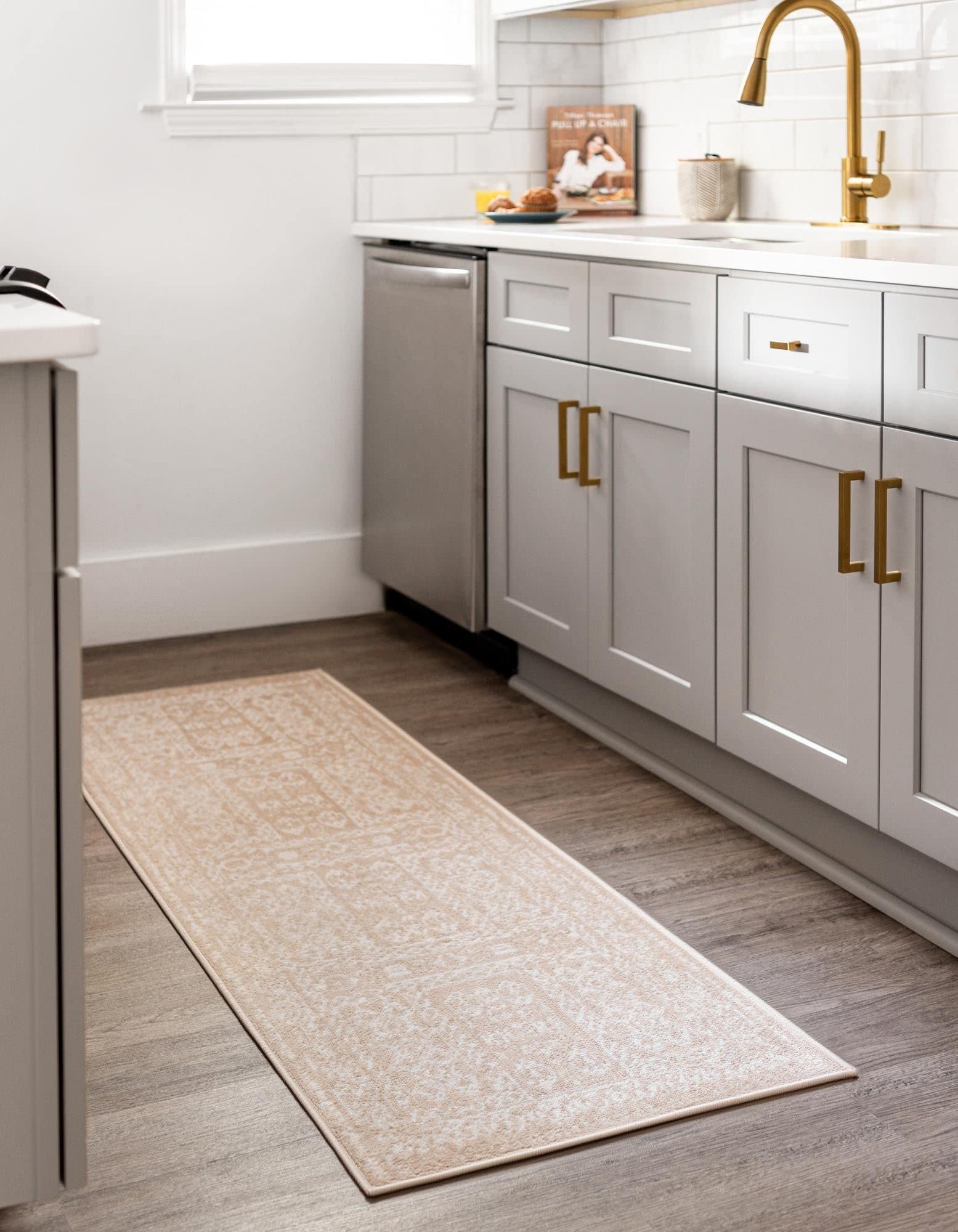 Rugs.com Oxford Collection Rug – 2' 7 x 12' Runner Beige Low Rug Perfect for Hallways, Entryways