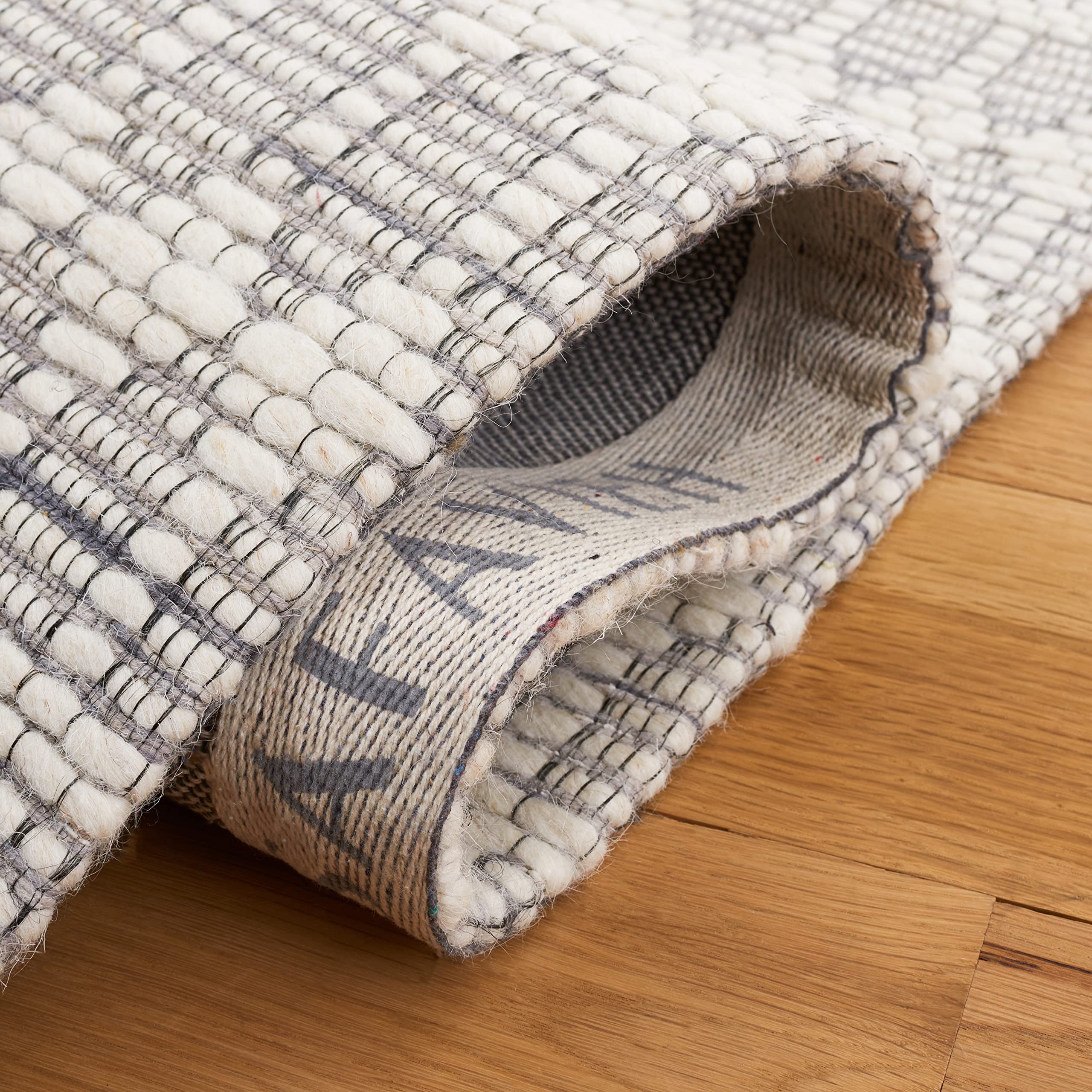 SAFAVIEH Marbella Collection Runner Rug - 2'3" x 9', Grey & Ivory, Handmade Wool, Ideal for High Traffic Areas in Living Room, Bedroom (MRB327F)