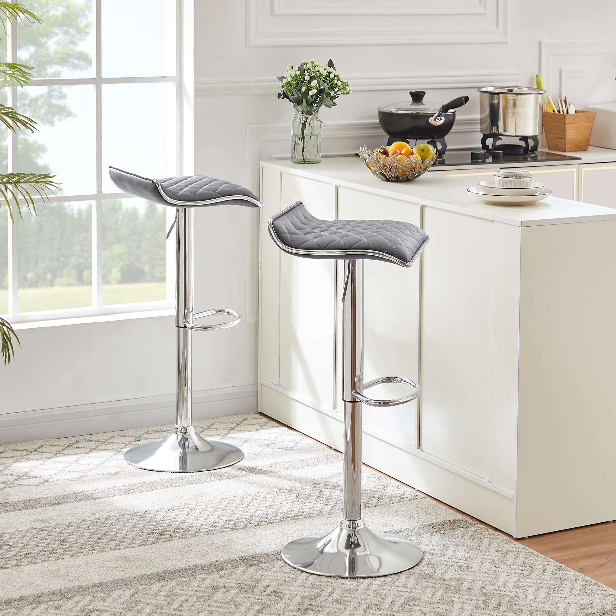 VECELO Adjustable Bar Stools Set of 2, Bar Height Stools for Kitchen Counter