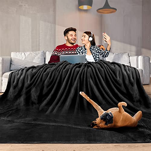 Big Oversized Blanket, 10' x 10' (120'' x 120'') Large Blanket for Families, Extra Soft, Lightweight, Plush Giant Blanket for All Seasons, XL Oversize Fleece Throw, Worlds Biggest Blanket (Black)