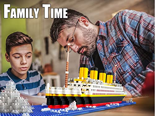 HYG Toys Titanic Micro Mini Building Blocks Set, 1860Pcs Titanic Toy Ship Model Building Bricks, 3D Puzzle Sets DIY Educational Toys Gift for Adults and Kids