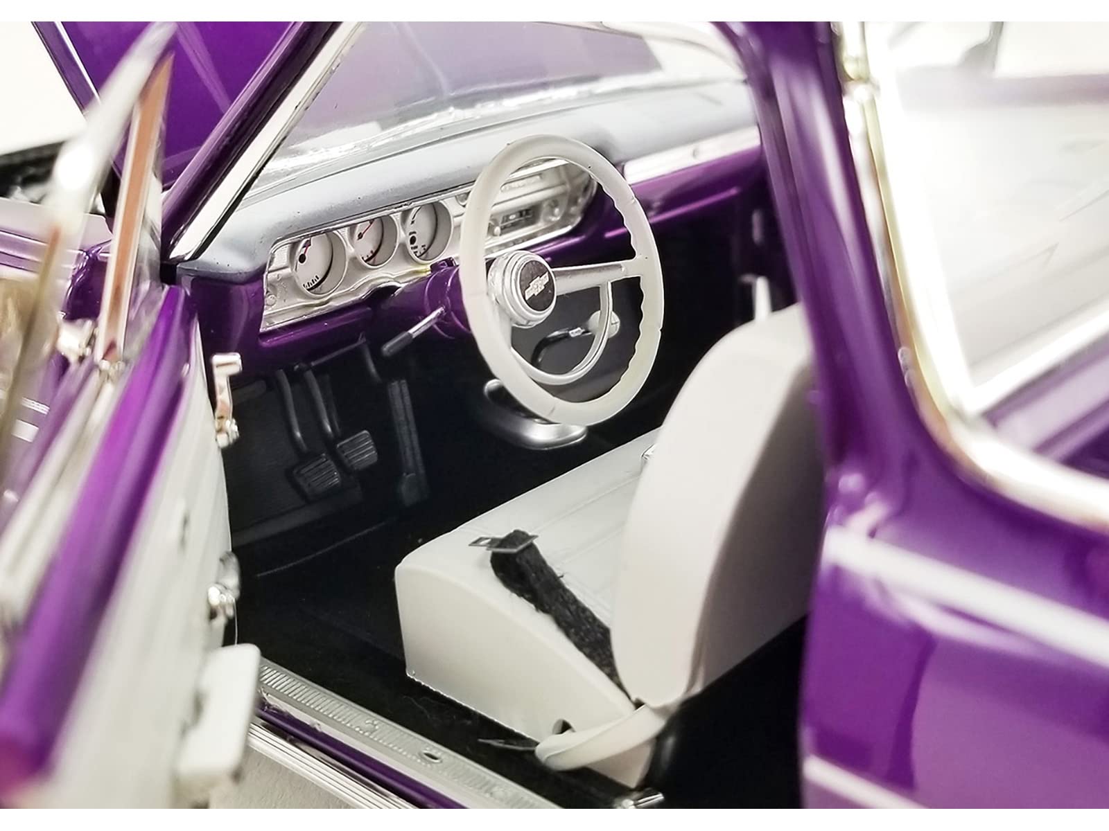1965 Chevy El Camino SS Custom Cruiser Purple Met w/White Graphics Limited Edition to 678 Pieces Worldwide 1/18 Diecast Model Car by Acme A1805413