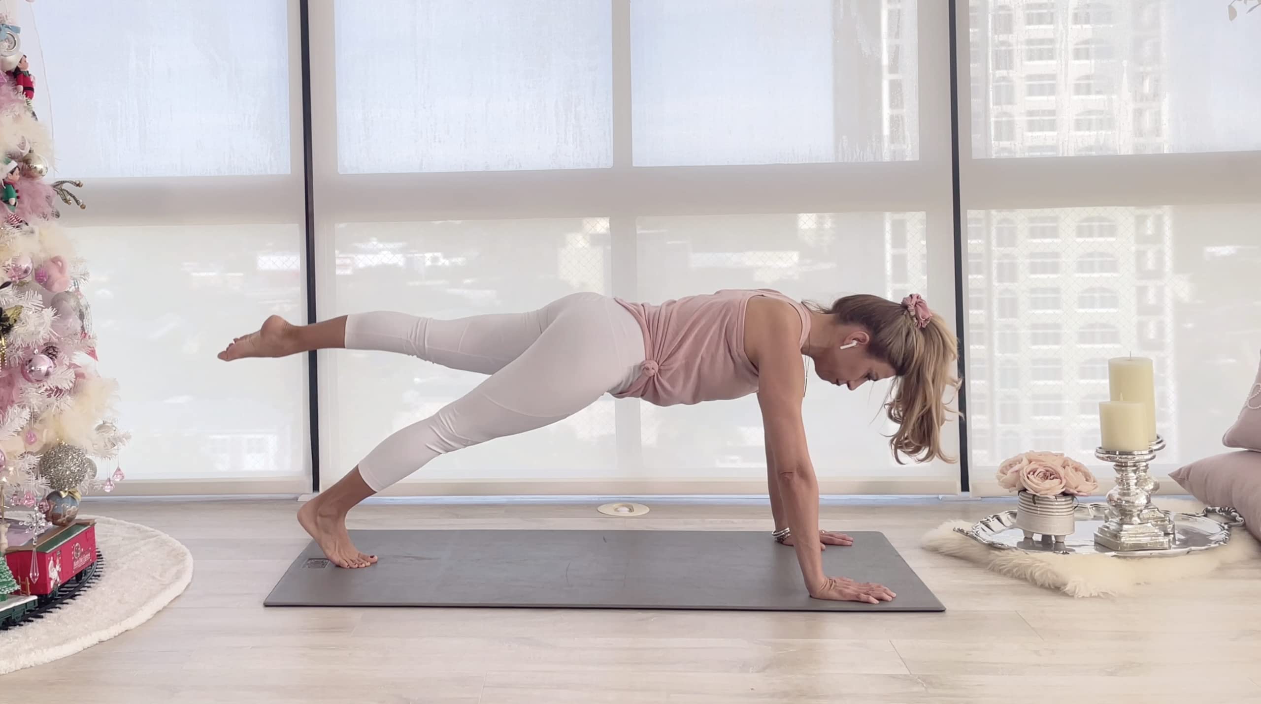 TANGOFLEX: HOLIDAY EDITION - Complete full body, core strength, stretch & cardio workouts