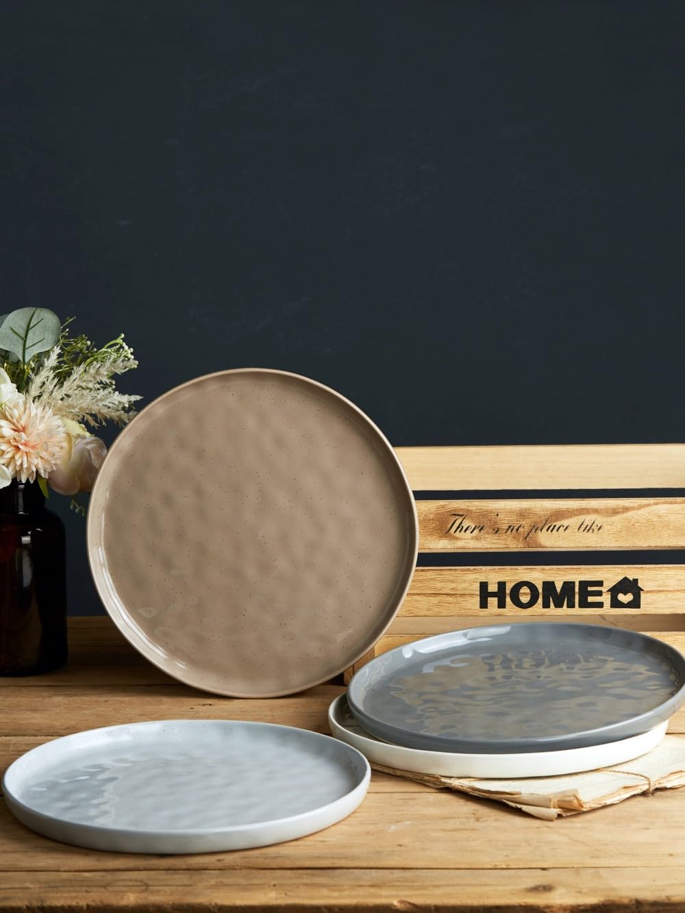 famiware Mars 4 Pieces Dinner Plates, 10.25 inch Plate Set, Scratch Resistant, Stoneware Dinnerware, Kitchen Modern Rustic Serving Dishes, Multi-color