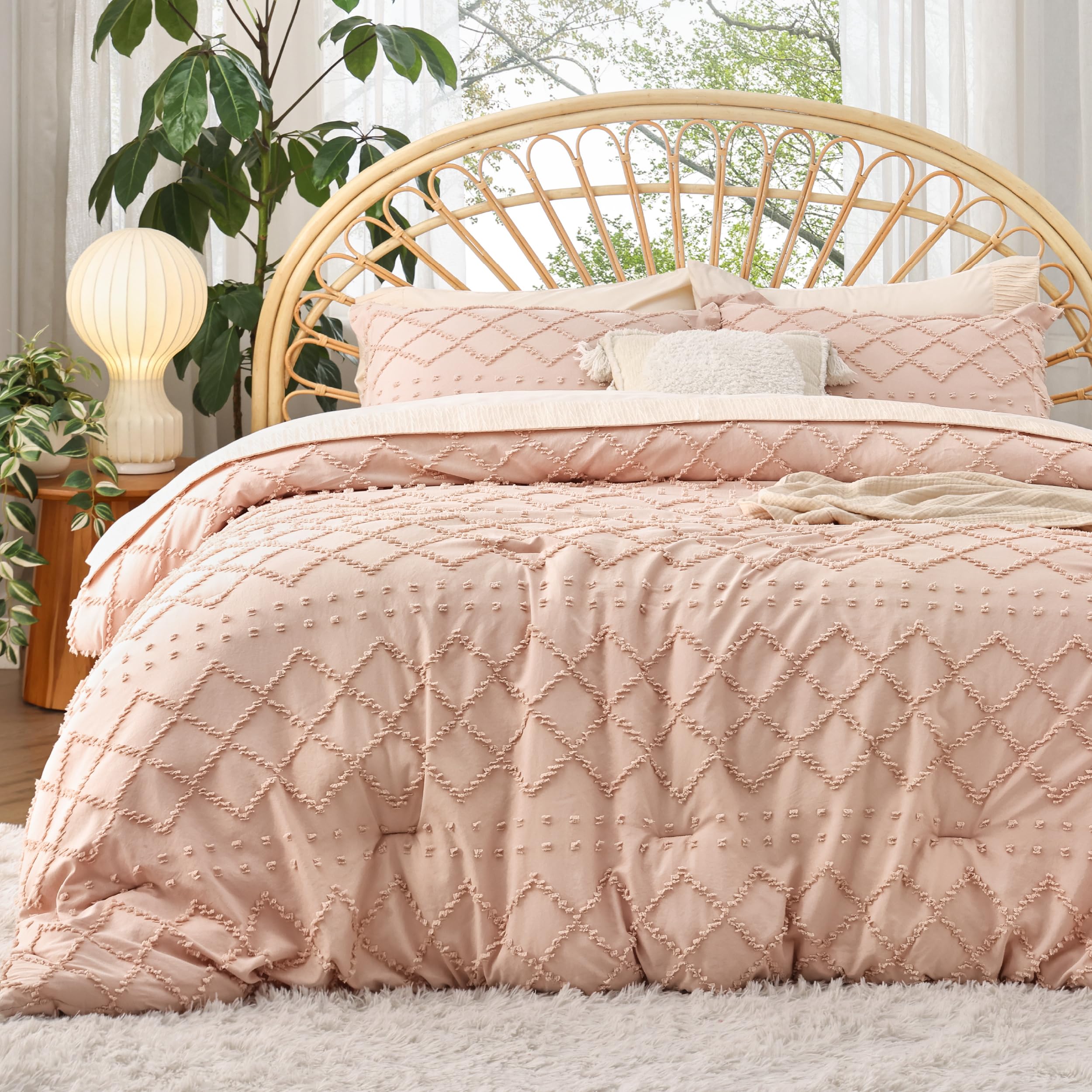 Bedsure Twin/Twin XL Comforter Set - Coral Pink Boho Twin Extra Long Comforter Set for College, Shabby Chic Dorm Bedding Set, 2 Pieces Modern Farmhouse Bed Set, Includes 1 Pillow Sham