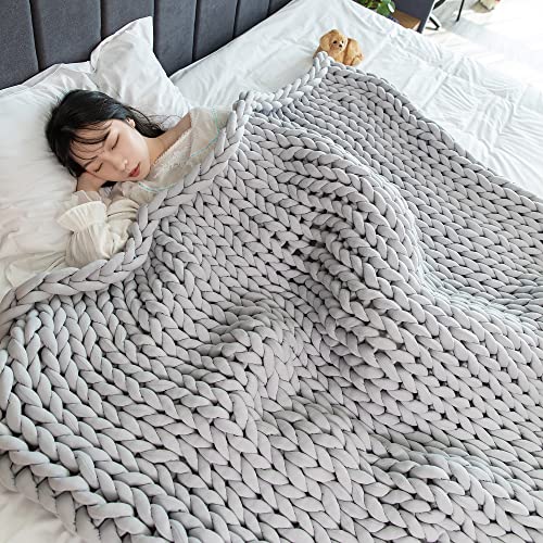 YHzxfz Chunky Knitted Weighted Blanket 60"x80" 20lbs Handmade Non-Shedding Thick Knit Throw Blanket Evenly Weighted Breathable Throw for Bed Sofa Chair Light Grey
