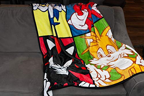 JUST FUNKY Sonic The Hedgehog Warhol Throw Blanket | 45 x 60 Inch Large Fleece Blanket
