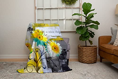 TONG XIAN Yellow Blanket,All Season Lightweight Plush and Warm Home Cozy Portable Fuzzy Throw Blankets for Couch Bed Sofa,Daisy Patchwork Throwing Blanket,Floral Throw Blanket,50"x60"