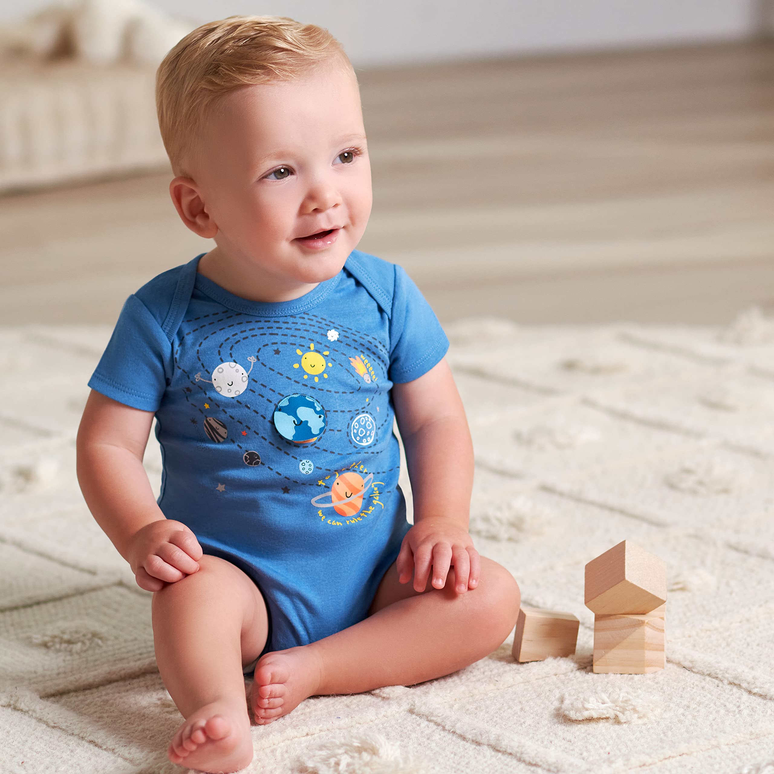 Gerber Baby Boys 5-Pack Short Sleeve Variety Onesies Bodysuits Space 3-6 Months