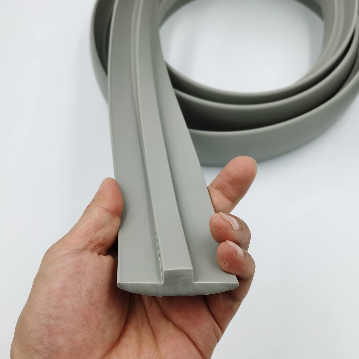 DAILISEN Flexible T-Molding Transition Strips for Hardwood Floor,Laminate Floor,Tile,Vinyl Flooring .78.7" Long×1.97" Width,Grey,Paintable