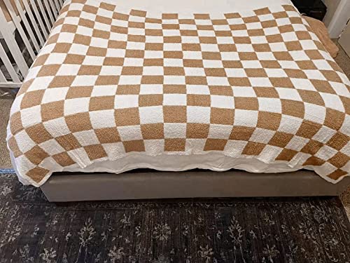 Yizheer Double Sided Checkerboard Grid Cozy Luxury Throw Blankets Warmer Soft Reversible Microfiber Bed Couch Blanket, 51''x63'',Brown