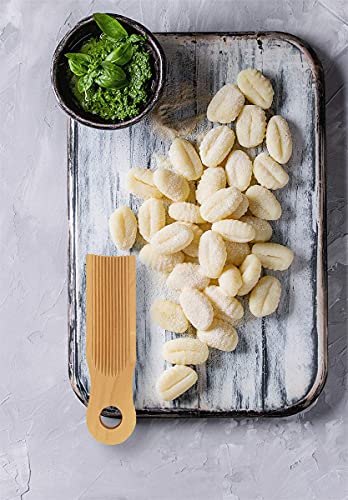 Rounded Gnocchi Board Paddle, Unique Curved Design for Handmaking Italian Gnocchi Pasta. Perfect Ridges that Form the Grooves on the Gnocchi. Easy to Use and Clean. Gnocchi Party at Home.
