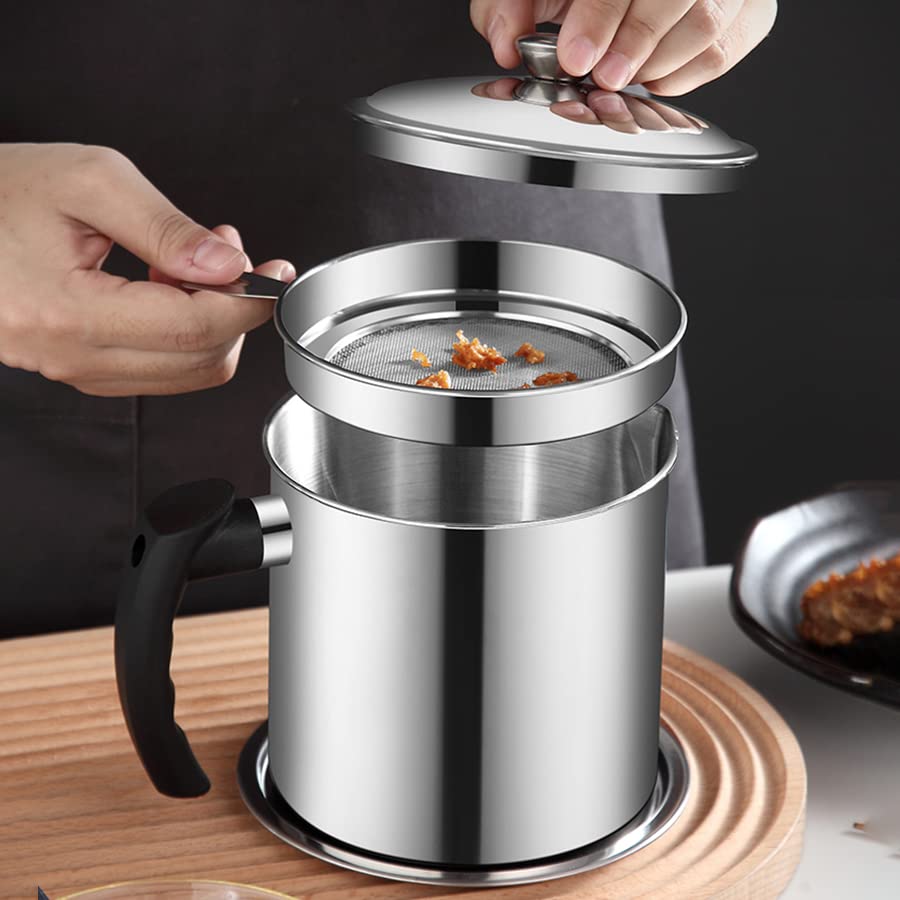 Tellshun Bacon Grease Container with Strainer 1.3 L / 44 oz Stainless Steel Cooking Oil Keeper with Lid and Tray Easy-Grip Handle Suitable for Storing Frying Oil and Cooking Grease (1.3, Silver)