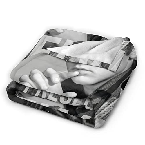 ExBuy Fleece Throw Blankets, Super Soft Flannel Cozy Blankets for Adults, Washable Lightweight Fuzzy Blanket for Couch Sofa Bed Office, Throw Size Warm Plush Blankets for All Season, 50'x40'