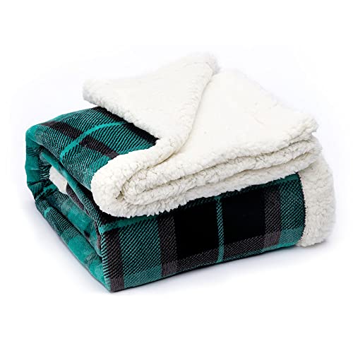 Gealaek Sherpa Throw Blanket Green Buffalo Plaid Blanket Fuzzy Soft Warm Cozy Reversible Microfiber Throw for Couch Sofa Bed Office Camping 50"x60"