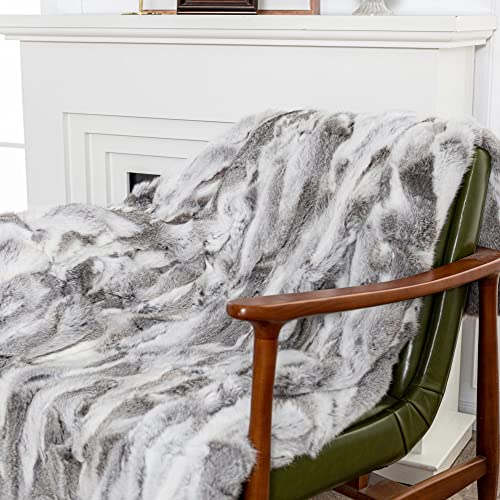Natural Real Rabbit Fur Throw Blanket Pelt Luxury Fluffy Soft Cozy Plush,Thick Warm Blanket for Couch, Sofa and Bed,55.1 in x62.9in(Gray)