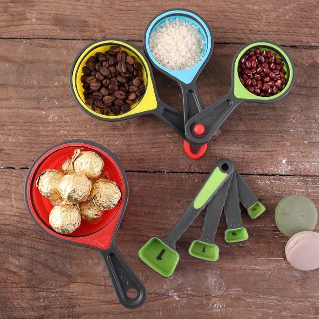 Collapsible Colander - 2 Pc Strainer Plus Portable Food Grade Silicone Measuring Cups and Spoons - Pasta Strainer for Draining, Vegetables, Fruits 1 Medium 4-Quart & 1 Small 2-Quart - Home Essentials