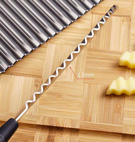 Crinkle Potato Cutter - 2.9" x 11.8" Stainless Steel French Fries Slicer Handheld Chipper Chopper Potato Carrot Chopping Knife Home Kitchen Wavy Blade Cutting Tool Large Size