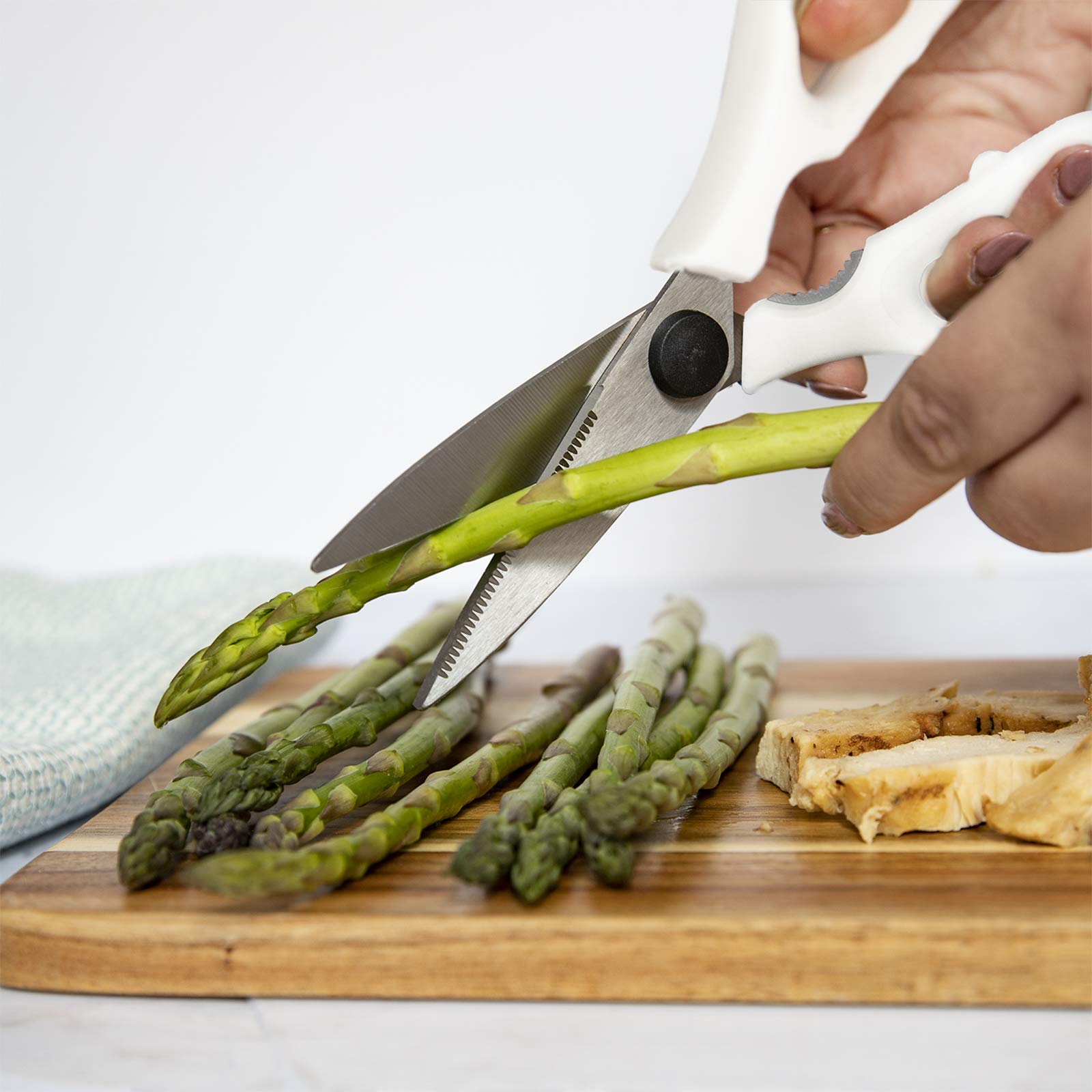 Rae Dunn Kitchen Scissors- Stainless Steel Kitchen Shears, Cooking Scissors for Cutting Meat, Chicken, Herbs and Produce with Blade Cover and Soft Grip Handles(White)